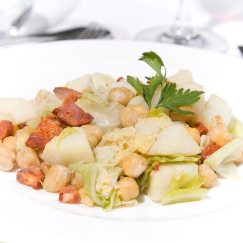 Repollo con garbanzos y chorizo - Supermercados Plenus